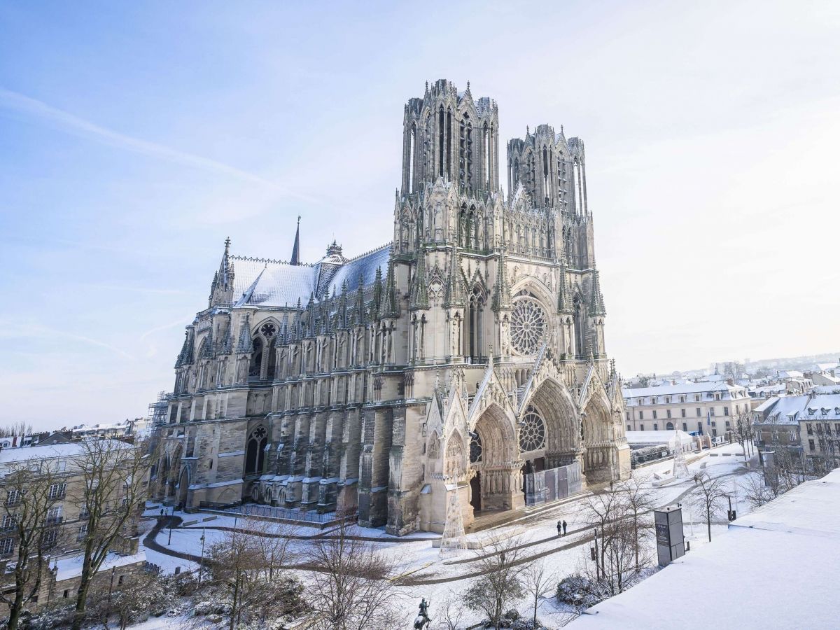 Hôtel & Spa La Caserne Chanzy Reims | Site officiel | Hôtel 5 étoiles à ...